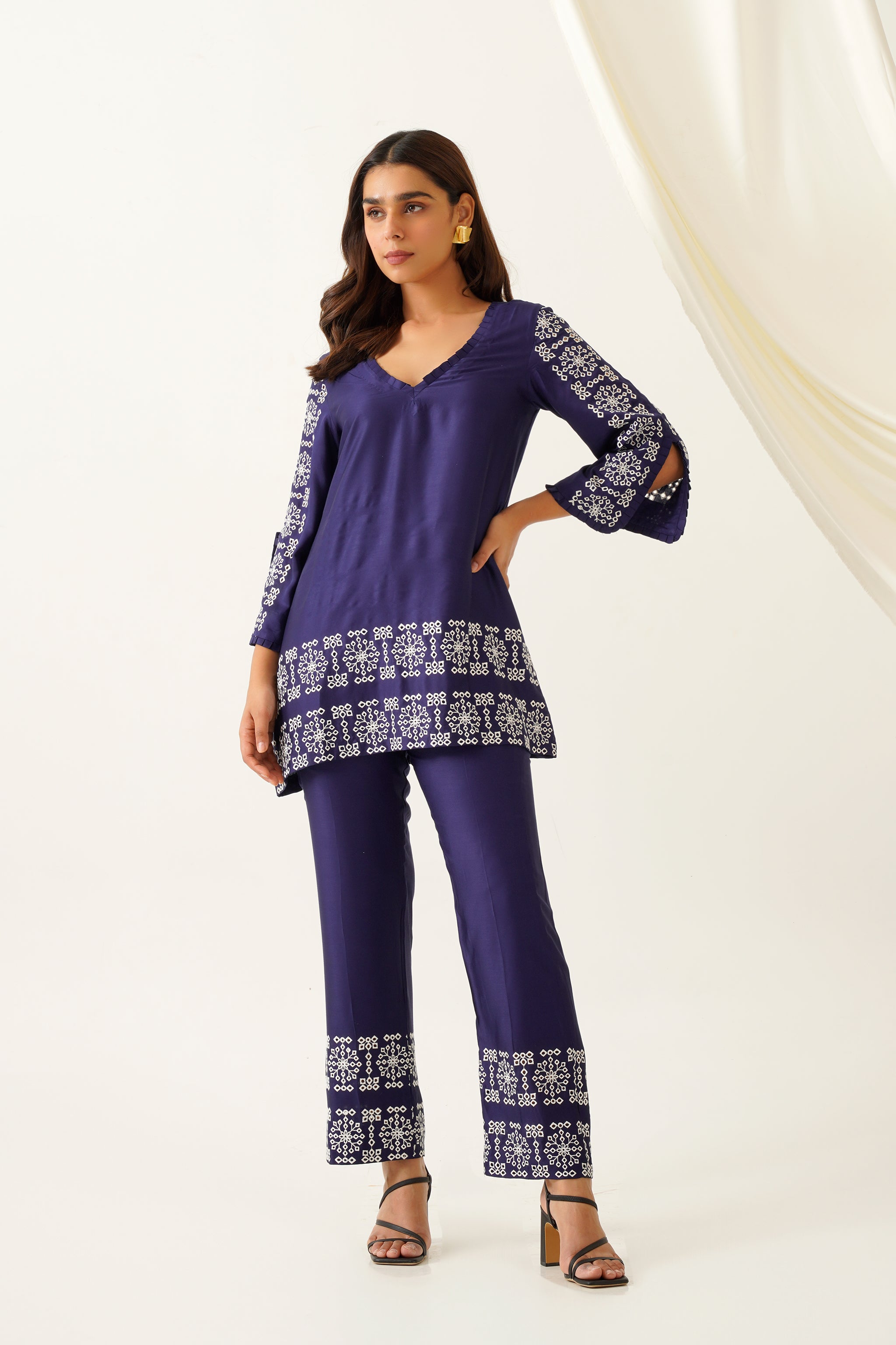 Contrast Navy Blue Co-ord Set – INCHING INDIA