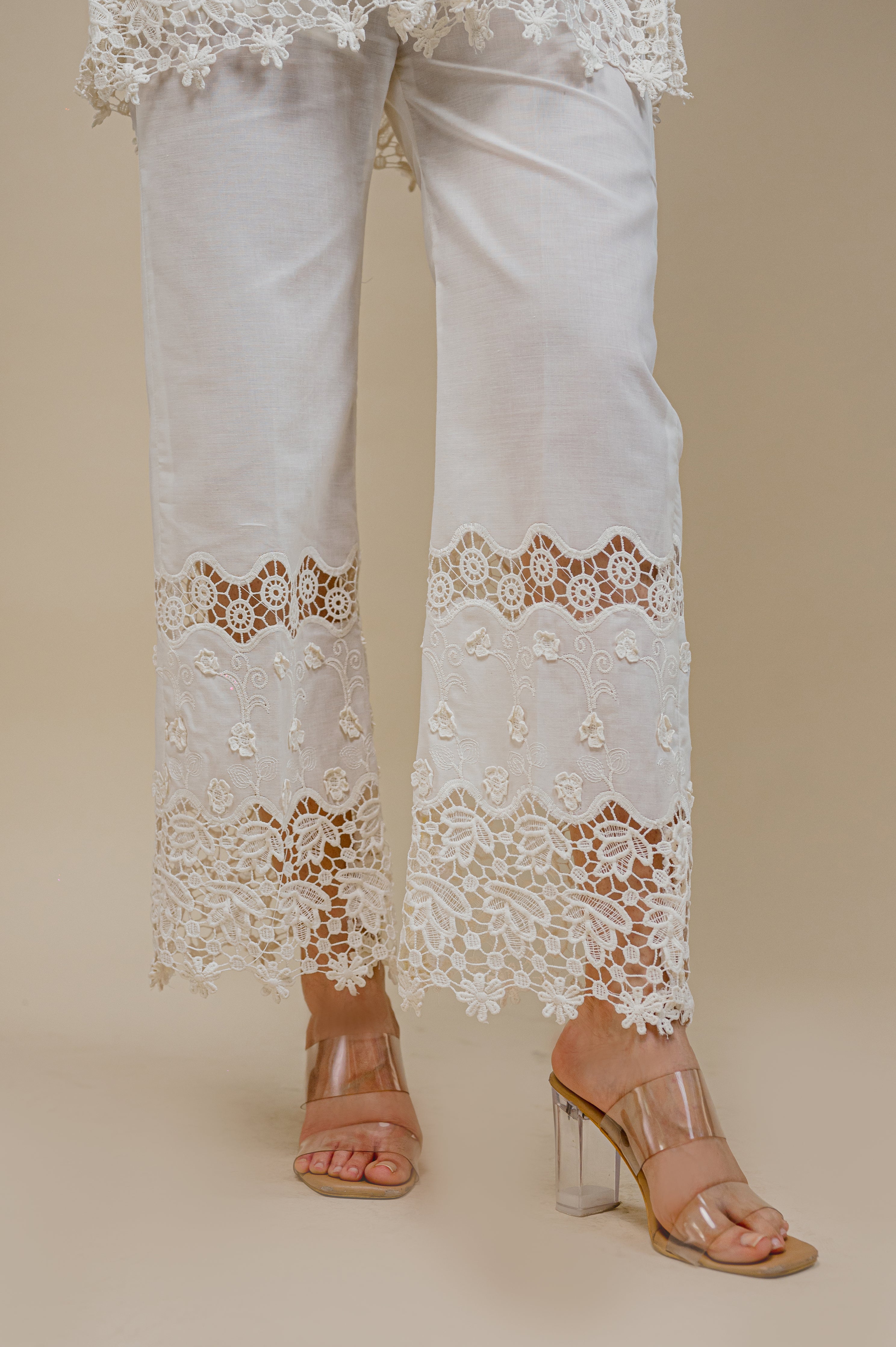 Seher Cream 3D Cutwork Set